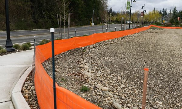 Hi-Visibility Fencing: Increase Safety and Security | The Bag Lady